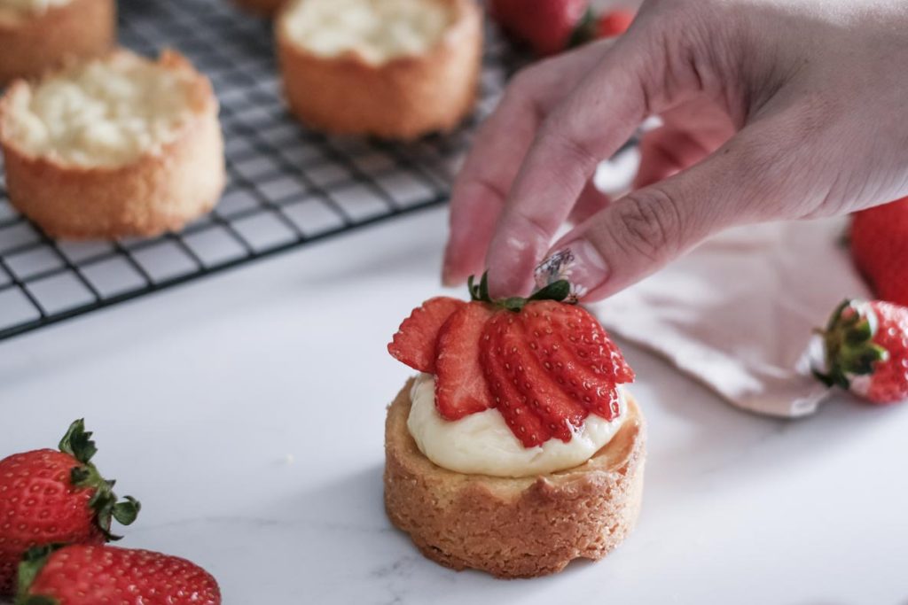Strawberry Sable Breton Recipe - mshannahchia